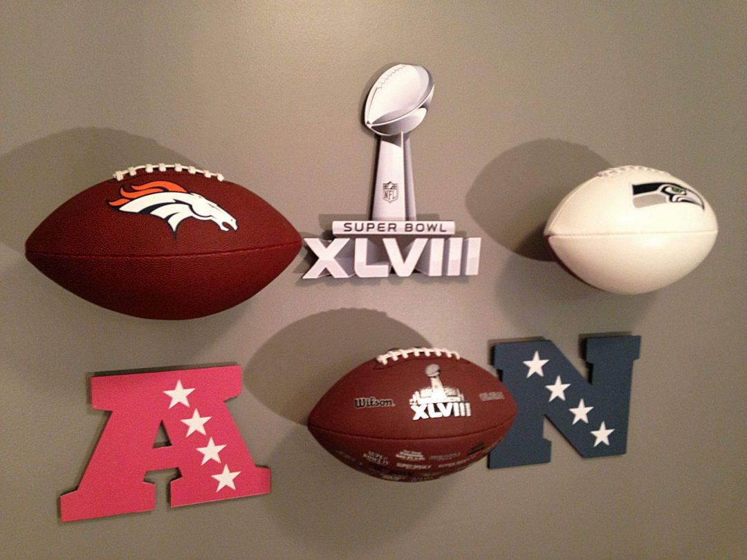 Football Wall Mount - Invisi-ball